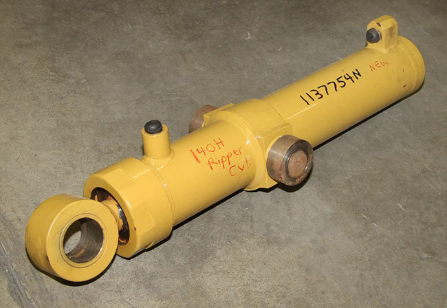 New CYLINDER GRP - RIPPER 1137754 : Portland Tractor Inc. (PTI)