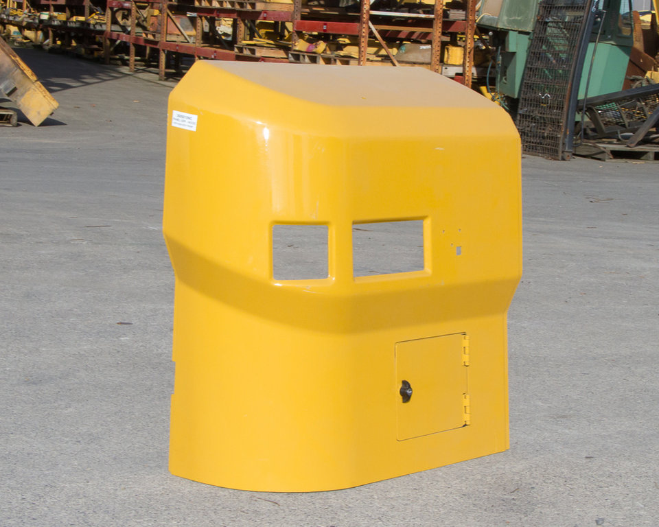 Unused Caterpillar PANEL GRP - HOOD 3605010 : Portland Tractor Inc. (PTI)