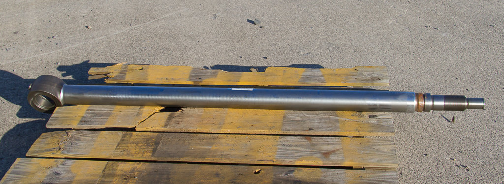 Unused Caterpillar ROD A 3686832 : Portland Tractor Inc. (PTI)