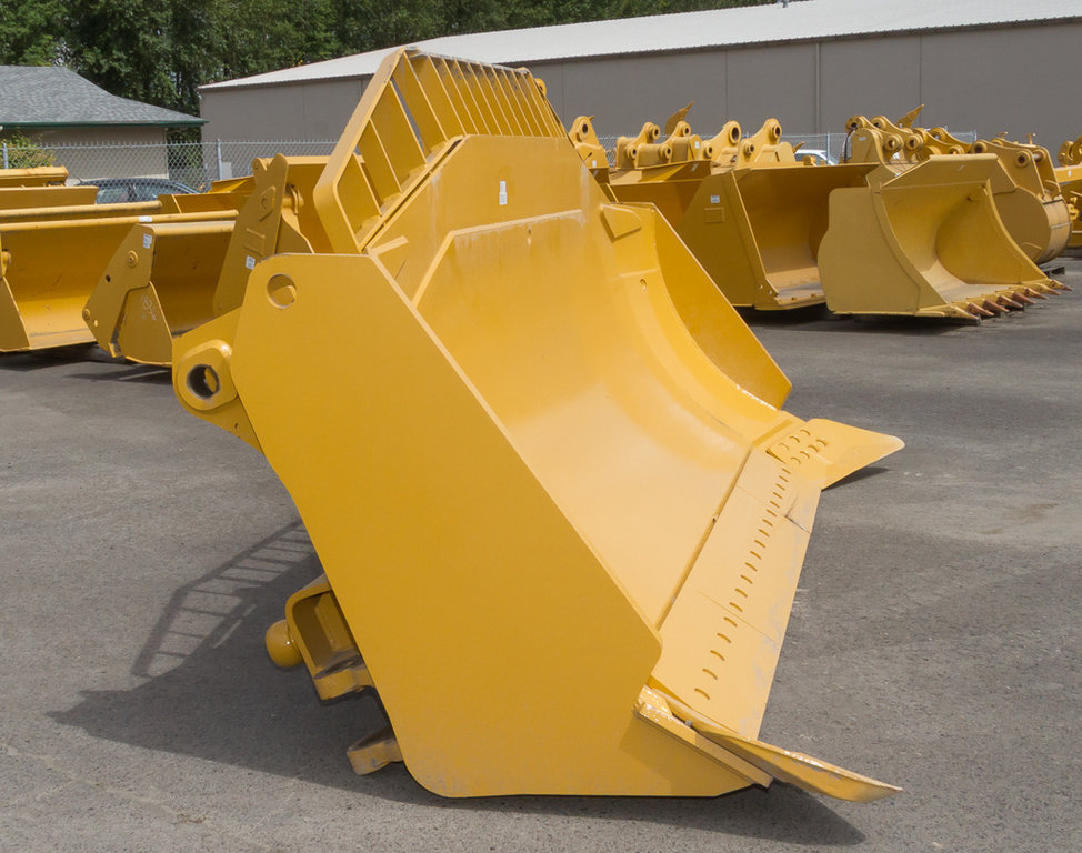 Unused Caterpillar BLADE - 8 SU DOZER 38-0189 : Portland Tractor Inc. (PTI)