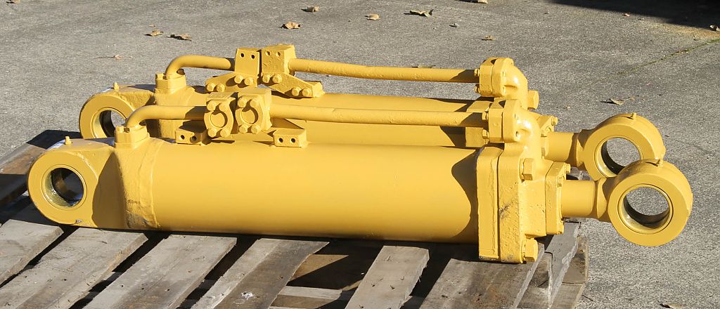 Rebuilt CYLINDER GRP - RIPPER 3J6439 | Portland Tractor Inc. (PTI)