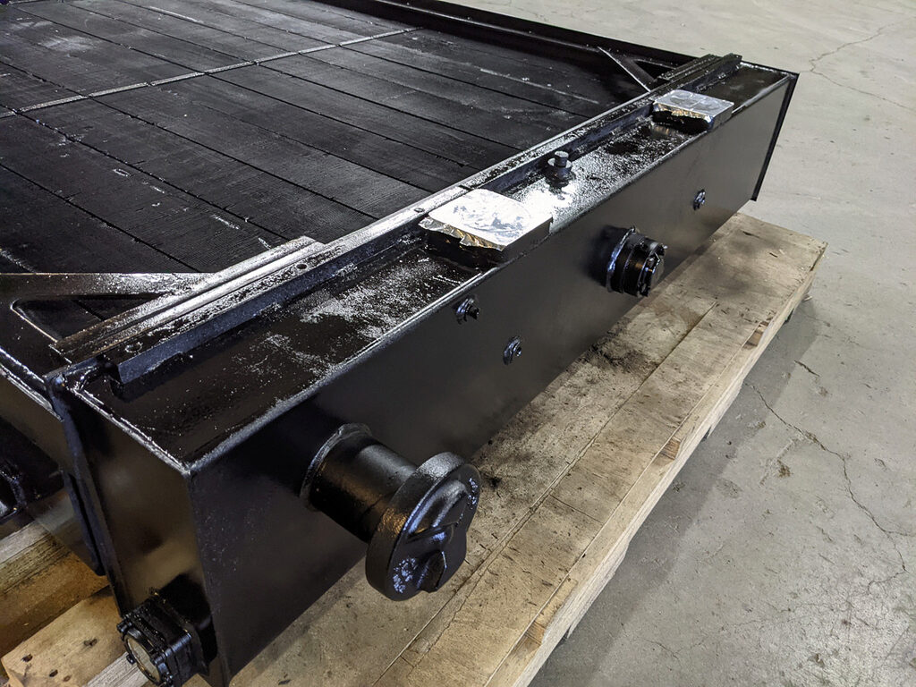 Used RADIATOR GRP 4P2488 : Portland Tractor Inc. (PTI)