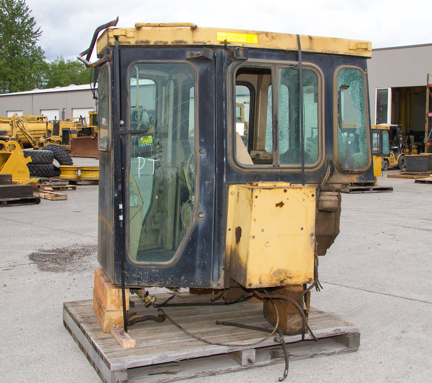 Used CAB - FOPS 51-0306 : Portland Tractor Inc. (PTI)