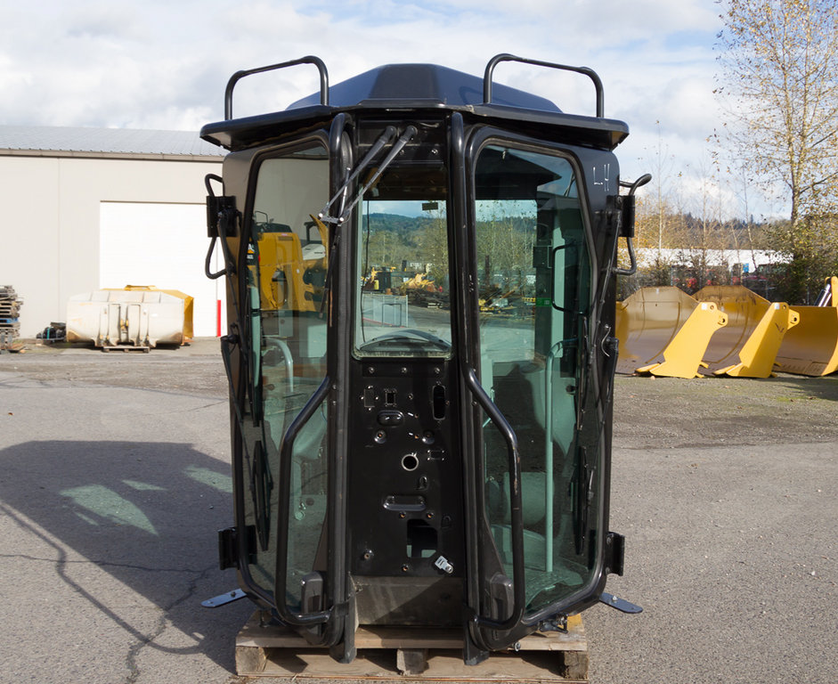 New CAT Take Off CAB - EROPS 51-0394 : Portland Tractor Inc. (PTI)