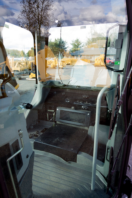 New CAT Take Off CAB - EROPS 51-0394 : Portland Tractor Inc. (PTI)