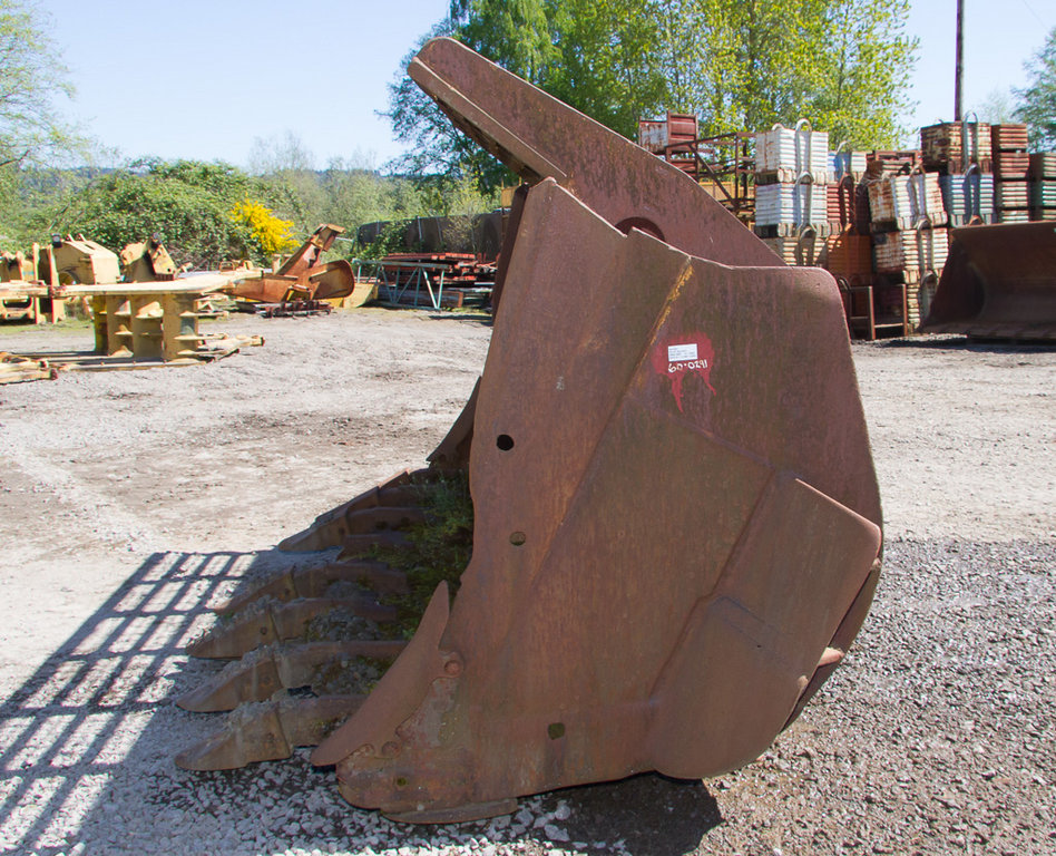 Fair BUCKET ROCK 60-0291 : Portland Tractor Inc. (PTI)