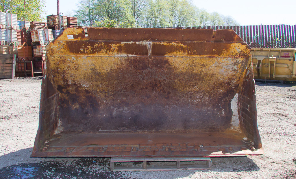 Fair BUCKET GRP 60-0331 | Portland Tractor Inc. (PTI)