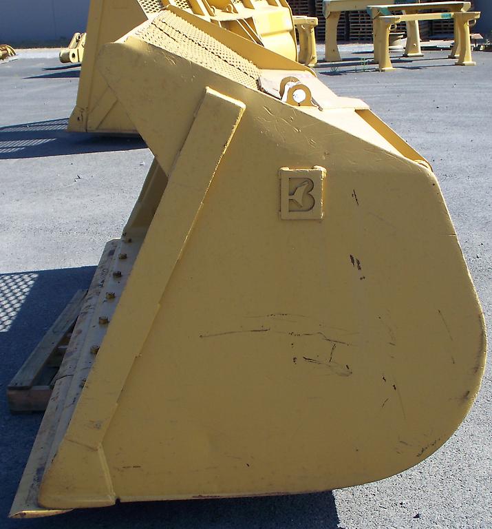 Used CHIP BUCKET GRP 60-1665 | Portland Tractor Inc. (PTI)