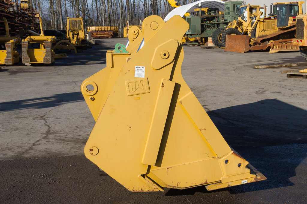 Unused Caterpillar BUCKET - MP 126" 60-1676 : Portland Tractor Inc. (PTI)