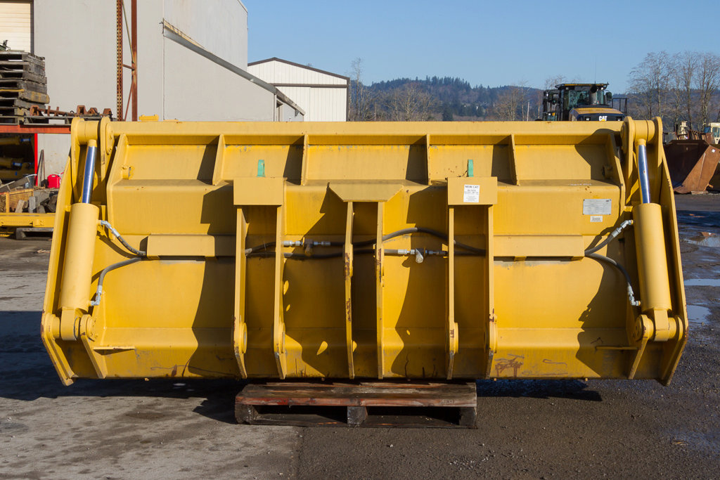 Unused Caterpillar BUCKET - MP 126" 60-1676 : Portland Tractor Inc. (PTI)