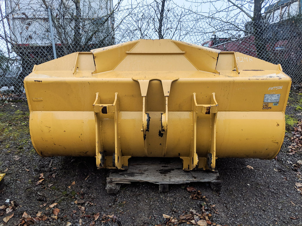 Good Used BUCKET - 99" GP 60-1849 : Portland Tractor Inc. (PTI)