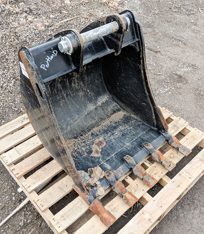 Excellent BUCKET - 30" HOE HD 60-1896 : Portland Tractor Inc. (PTI)