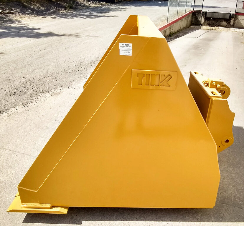 Rebuilt BUCKET - TIP OUT 60-1971 : Portland Tractor Inc. (PTI)