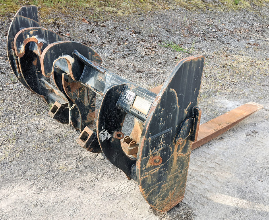 Good Used FORKS GRP - PALLET FUSION 60-1996 | Portland Tractor Inc. (PTI)