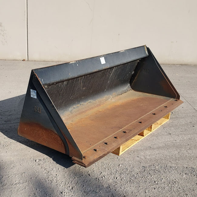 Good Used BUCKET - 84" LM 60-2133 | Portland Tractor Inc. (PTI)