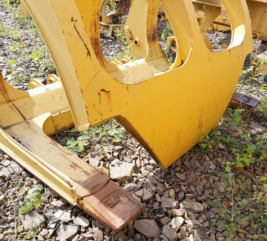 Good Used FORKS - LOG 61-0263 : Portland Tractor Inc. (PTI)