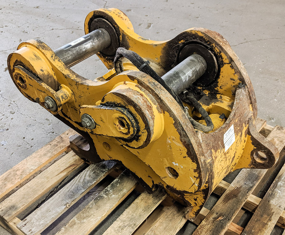 Good Used COUPLER GRP - QUICK 61-0285 | Portland Tractor Inc. (PTI)