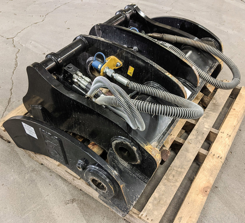 New CAT Take Off COUPLER GRP - FUSION QUICK 61-0318 | Portland Tractor ...